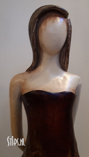 Ilaria Elsa | Beelden, Gallery Art | Beelden, Gallery Art - stips.nl